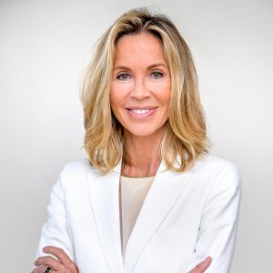 Board of Directors & Commitees - Cox